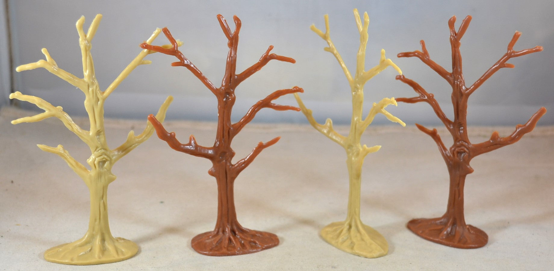 Marx Barren Dead Trees Playset – MicShaun's Closet