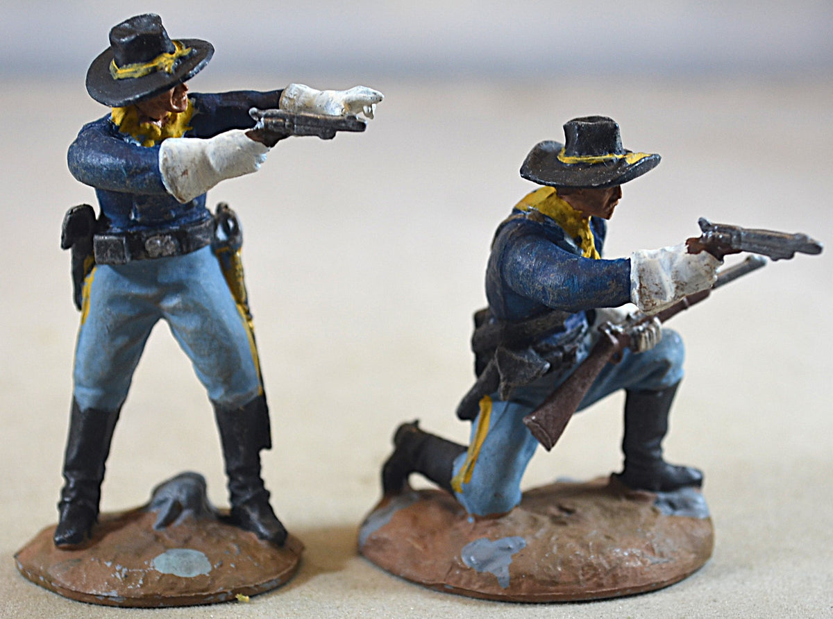 Paragon Painted US Cavalry Soldiers Set 2 6 Piece Set with Flag ...