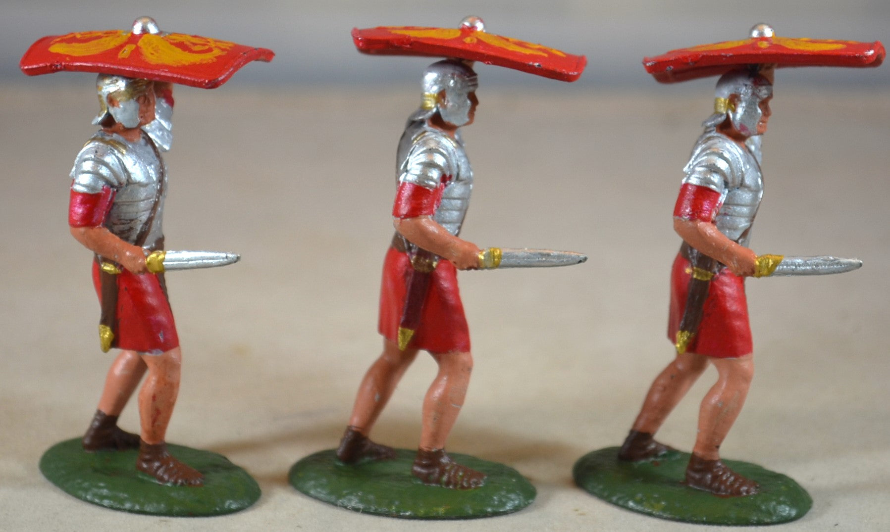Painted TSSD Roman Testudo with Shields Raised – MicShaun's Closet
