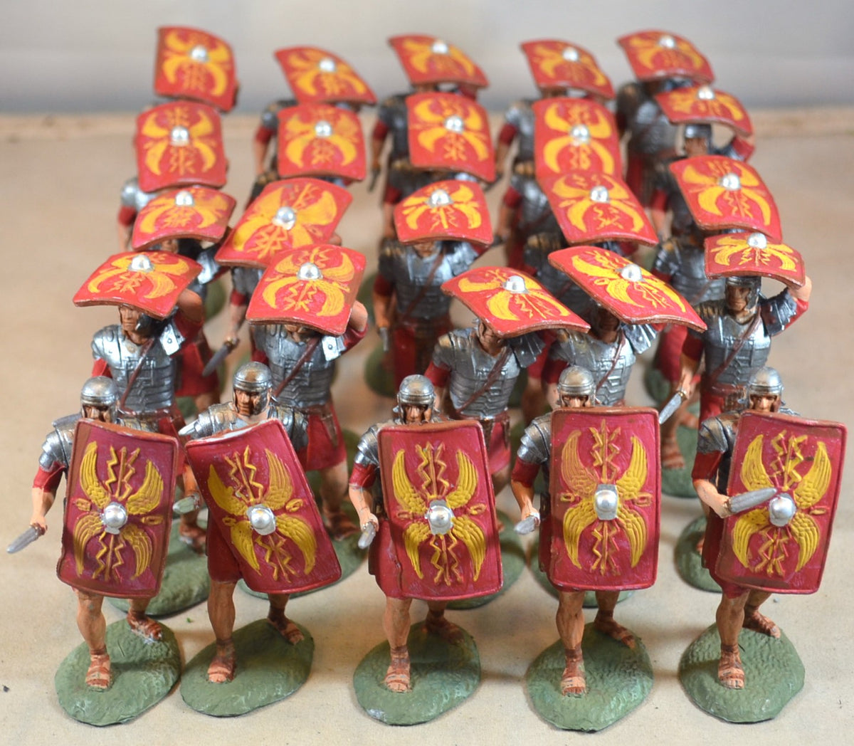 TSSD Painted Roman Testudo (Tortoise) with Raised Shields – MicShaun's ...