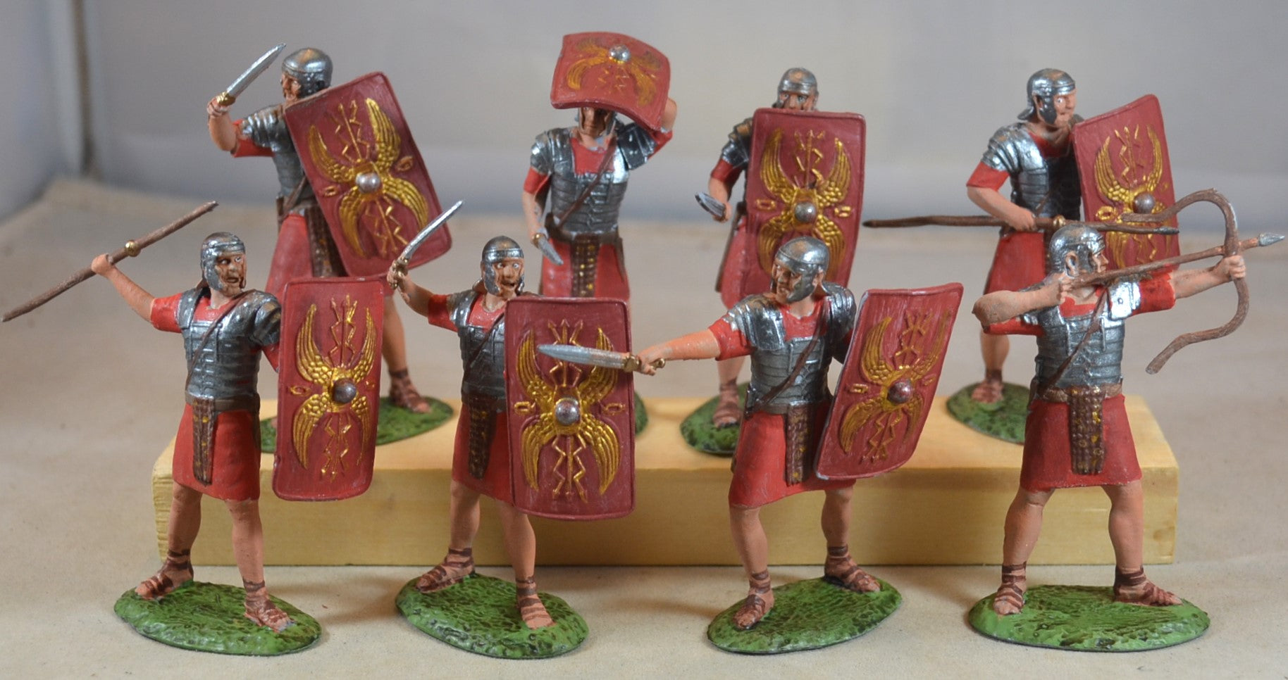 TSSD Painted Roman Infantry Legionnaires 8 Piece Set – MicShaun's Closet