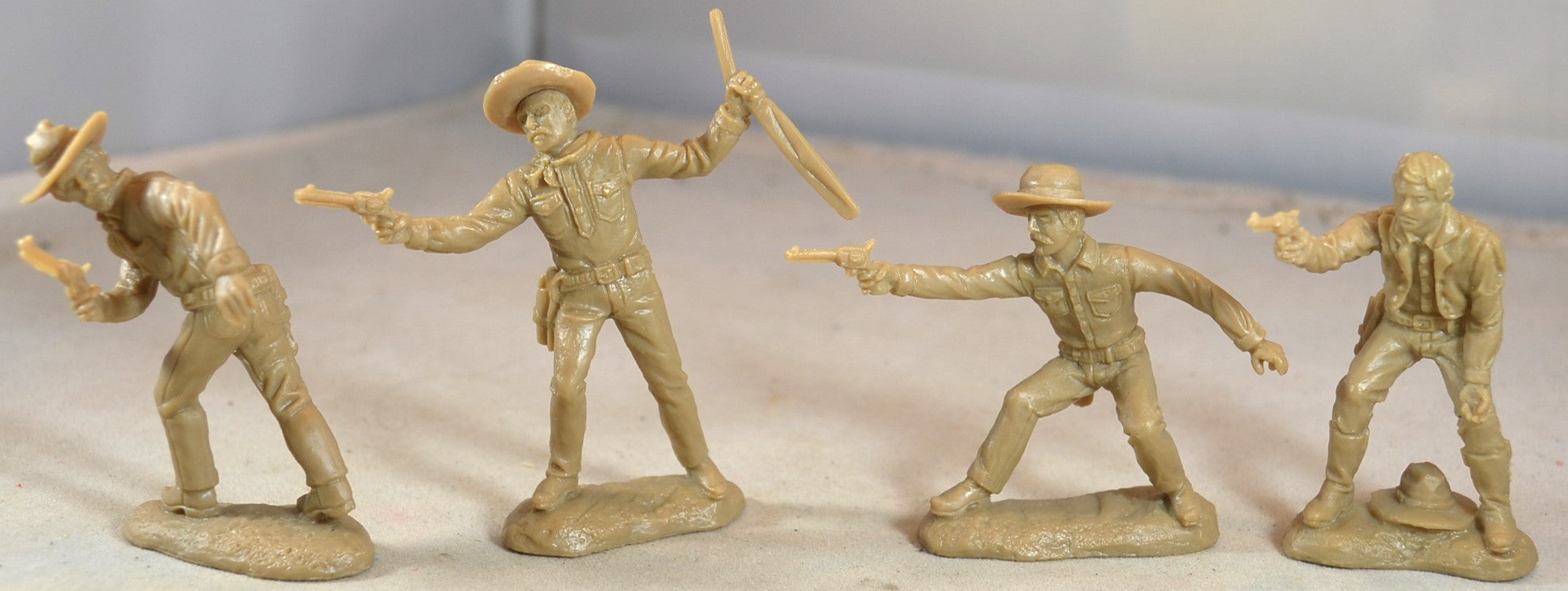 TSSD Austin Miniatures Cowboy Gunfighters Tombstone 16 Figure Combo Se ...