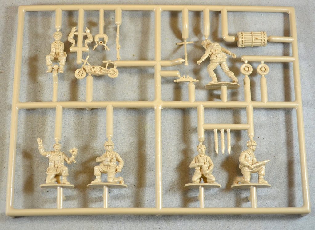 Waterloo 1815 WWII British Paratroopers with Pack Howitzer 2009 1:72 S ...