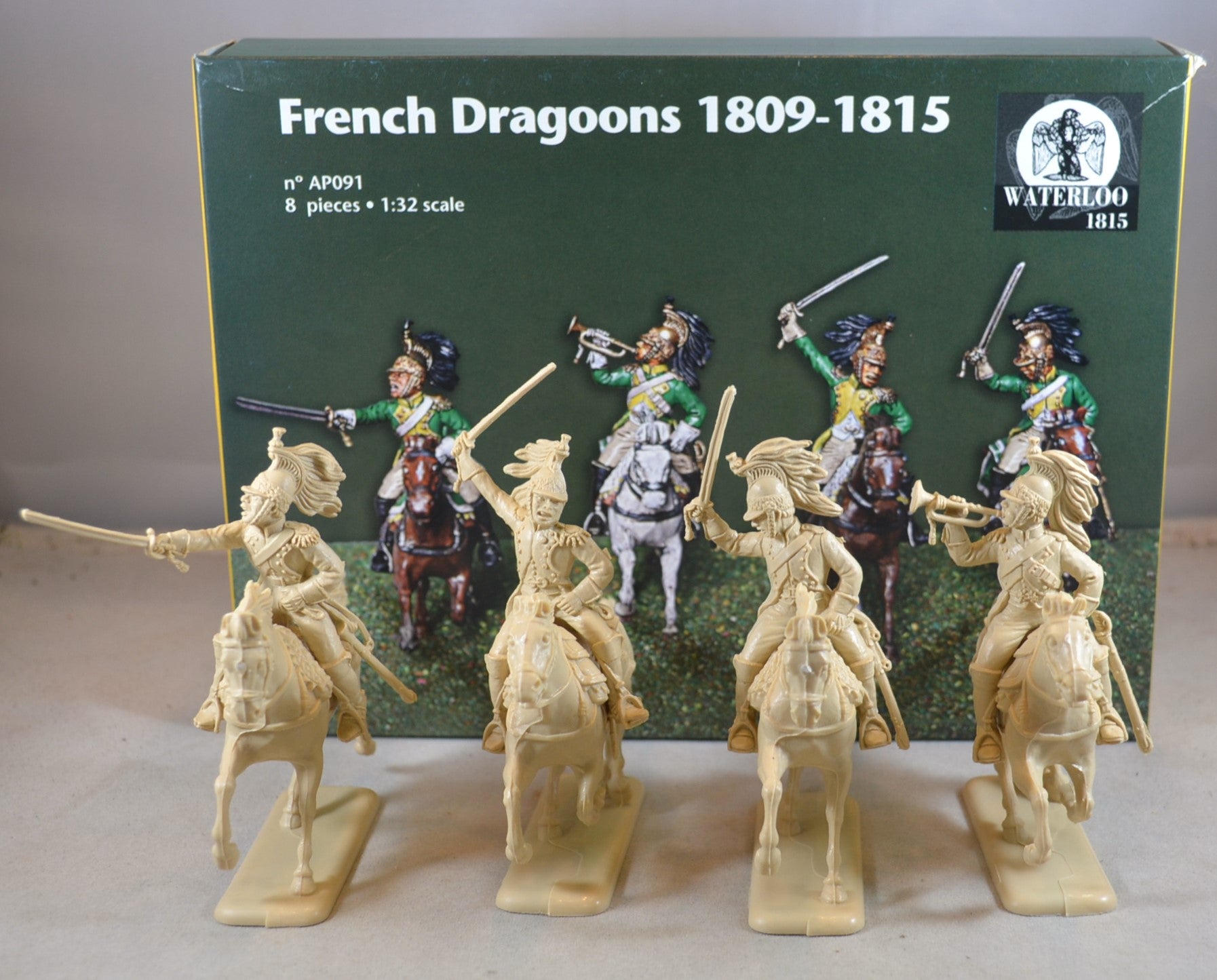 Waterloo 1815 Napoleonic Wars French Dragoons 1809-1815 1:32 AP091 ...