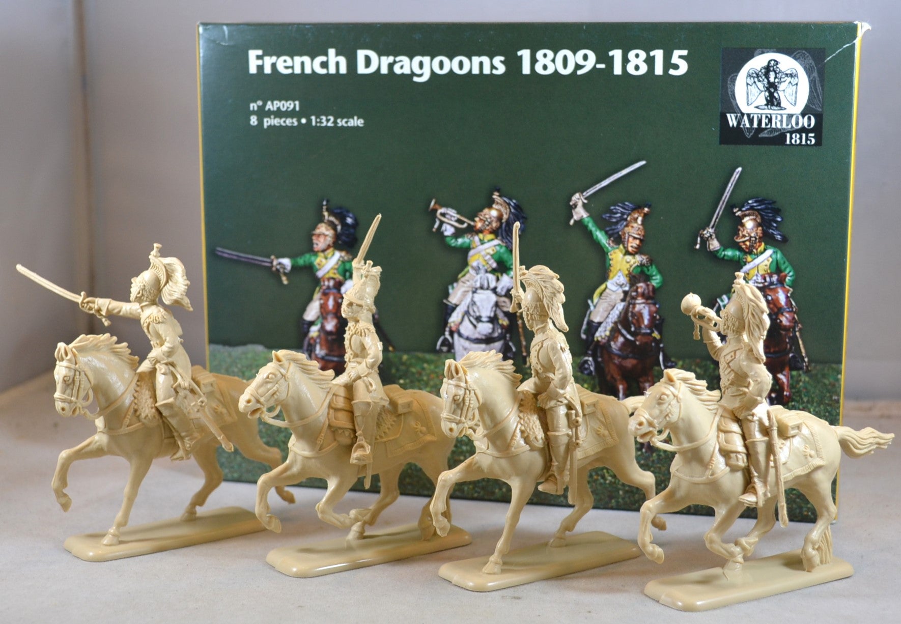 Waterloo 1815 Napoleonic Wars French Dragoons 1809-1815 1:32 AP091 ...