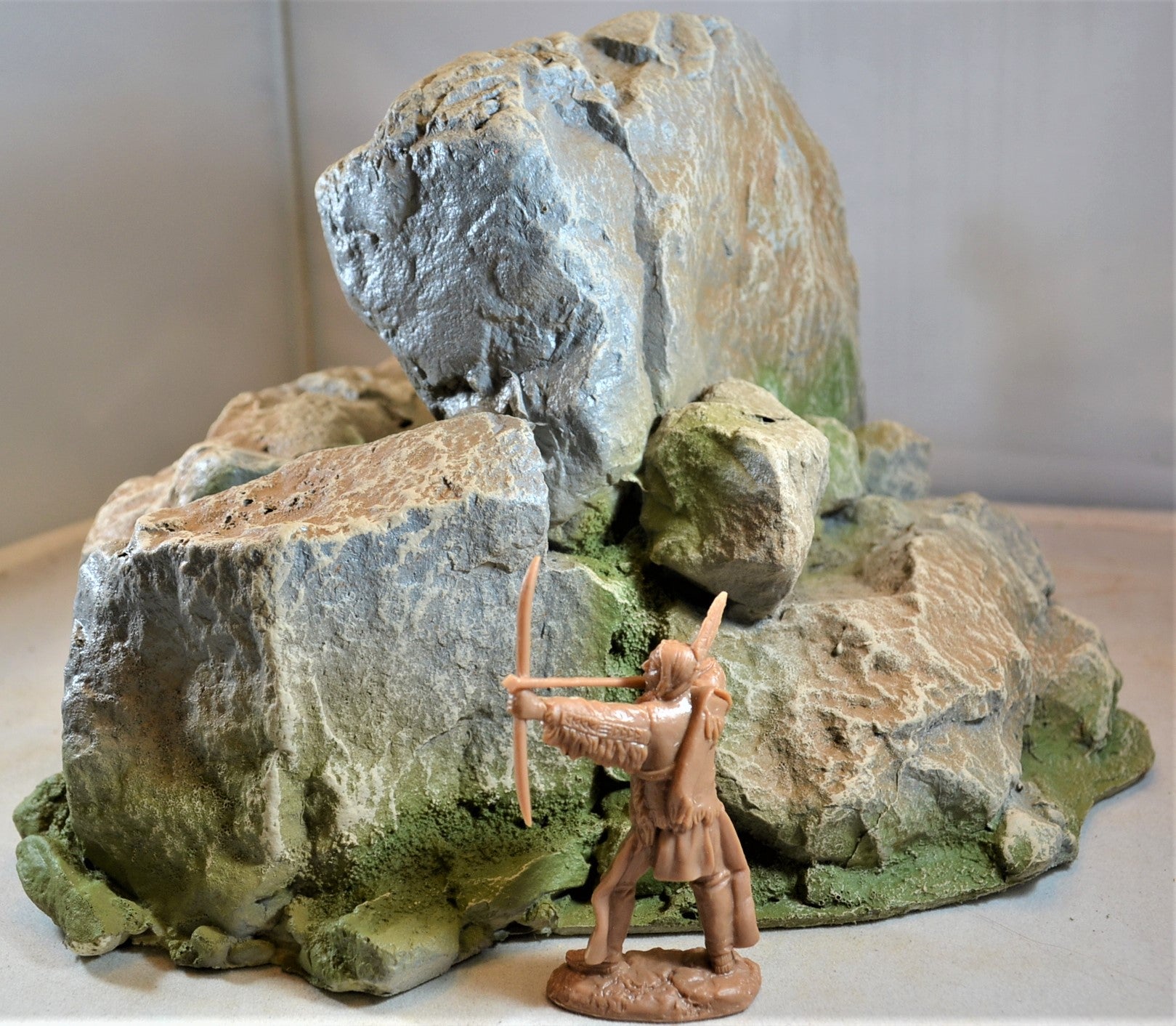 Atherton Scenics Painted Stone Rock Boulder Outcropping Diorama Piece ...