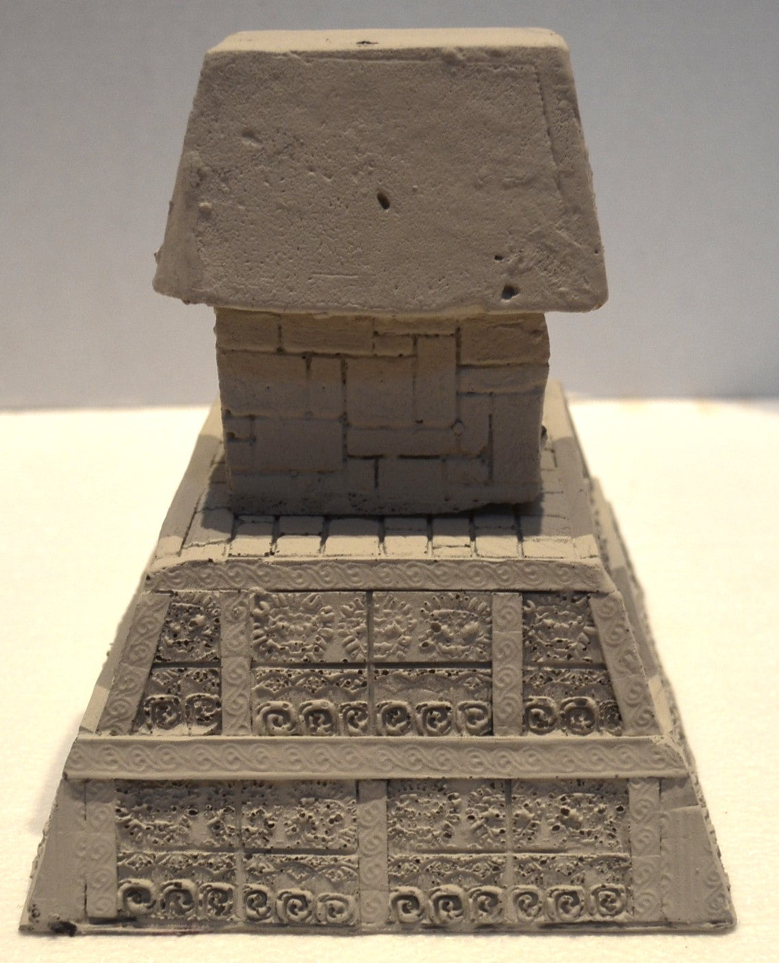 LOD Barzso Unpainted Aztec Small Temple Pyramid – MicShaun's Closet