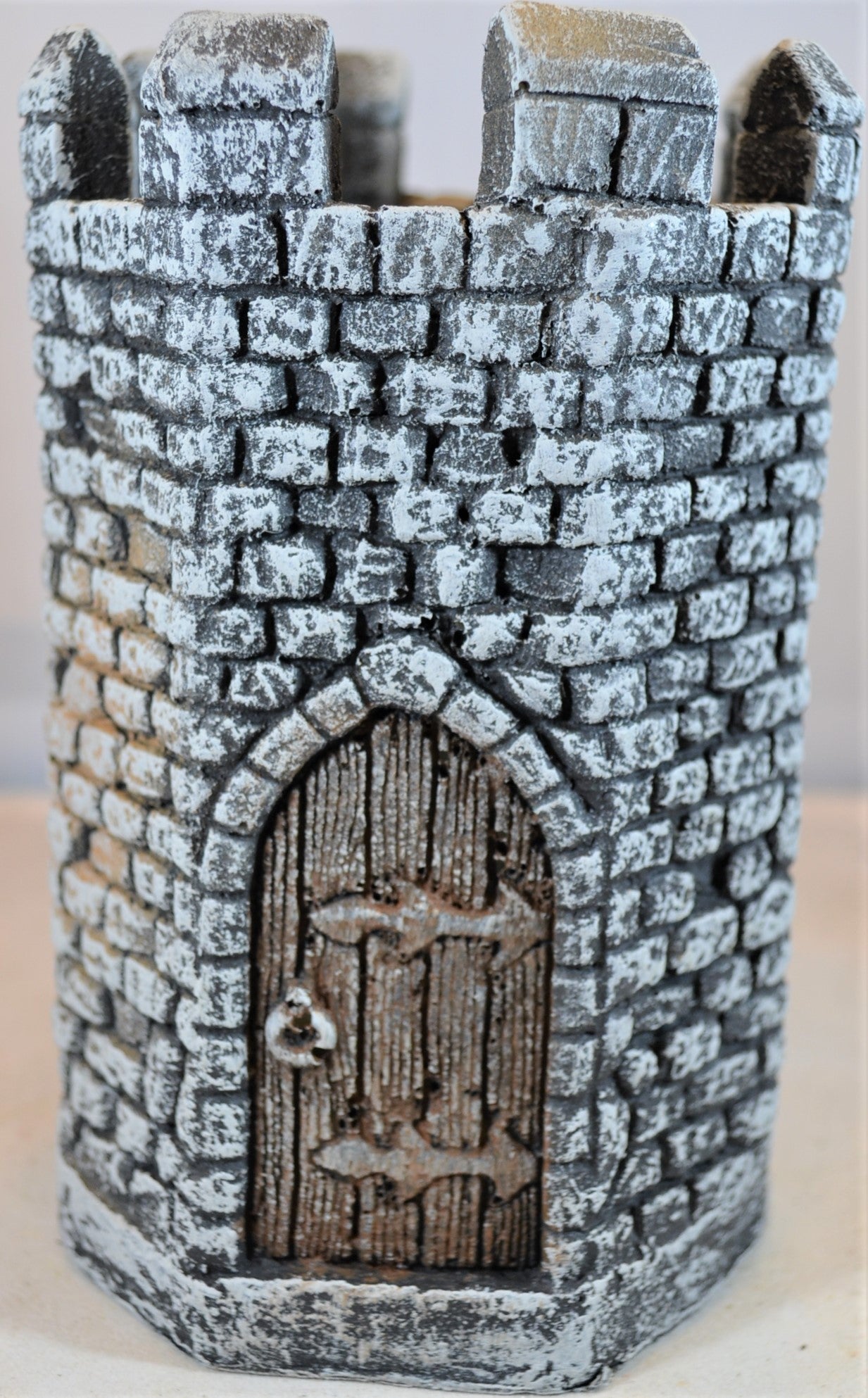 LOD Barzso Hand Painted Medieval Castle Small Tower Turret Duke's Stro ...