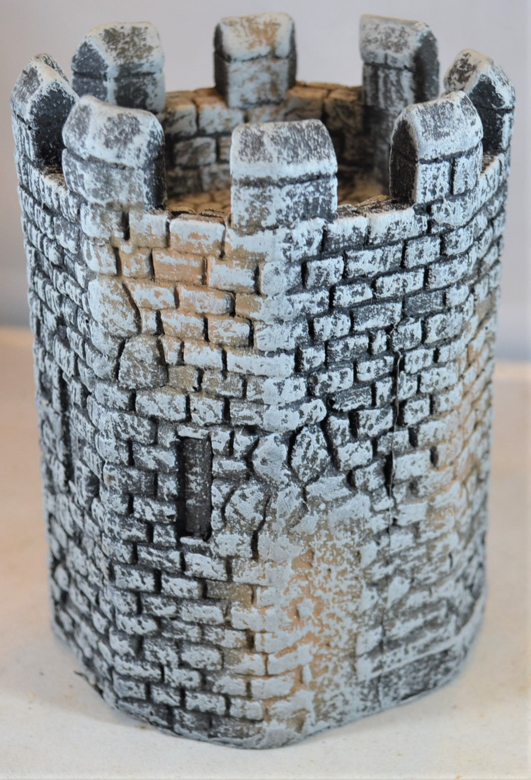 LOD Barzso Hand Painted Medieval Castle Small Tower Turret Duke's Stro ...
