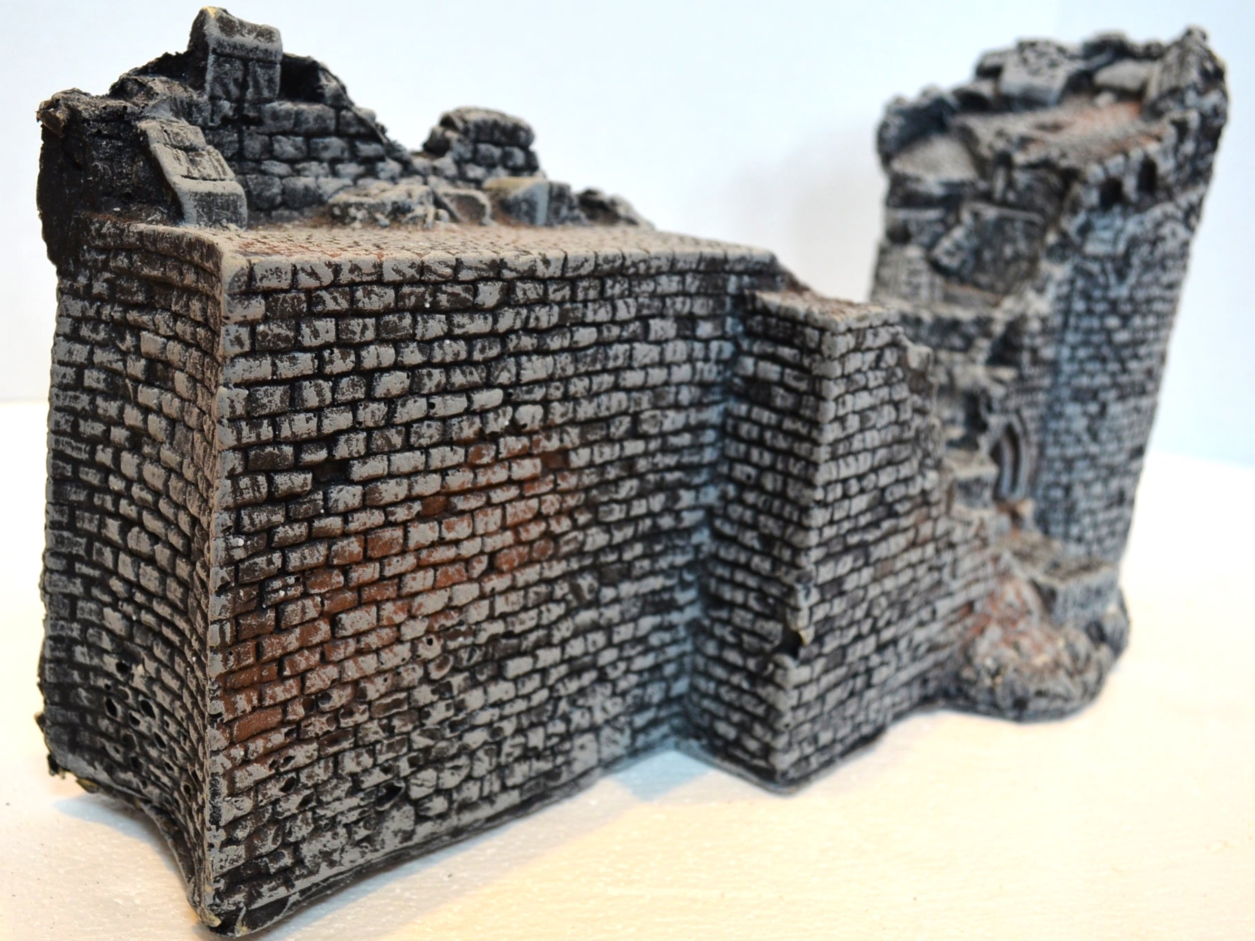 LOD Barzso Hand Painted Nottingham Castle Breached Damaged Wall Sectio ...