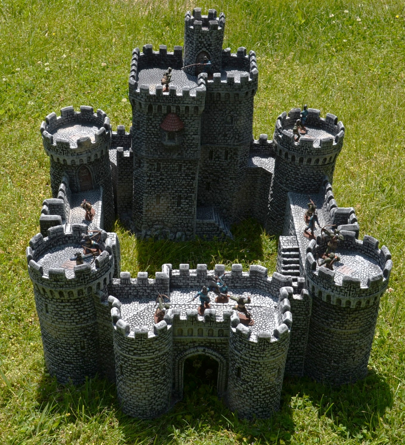 LOD Barzso Hand Painted Complete Nottingham Castle – MicShaun's Closet