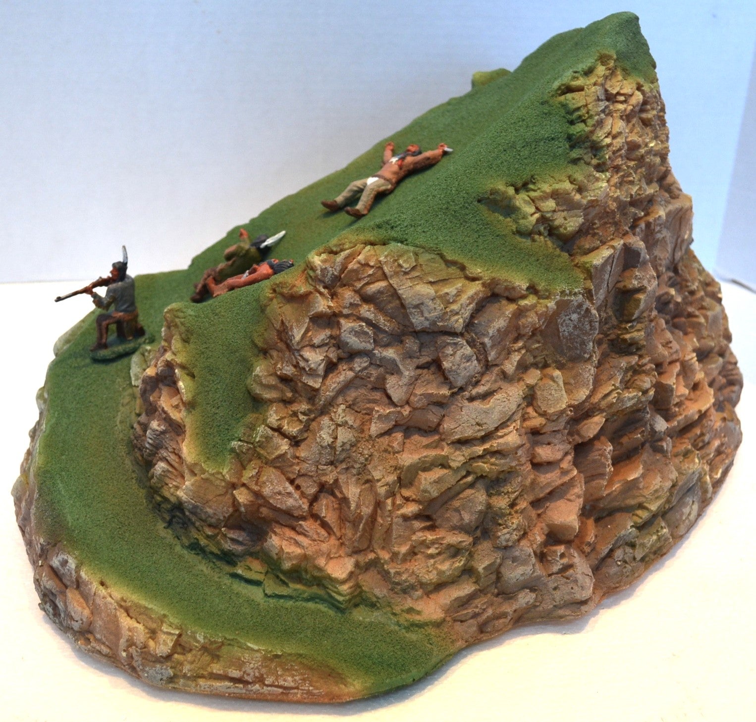 Painted Mountain Meadow Rock Diorama Piece #858 – MicShaun's Closet