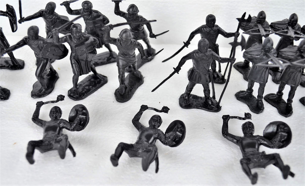 Marx Medieval Knights Crusaders 60MM Black – MicShaun's Closet