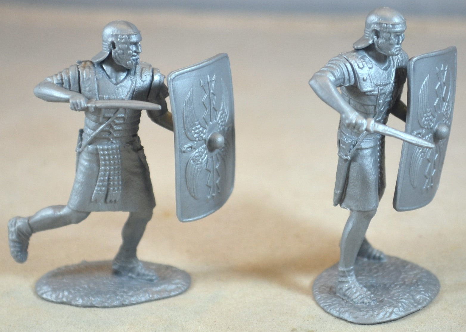 TSSD Romans and Barbarians Infantry Add-0n Set #22 Silver and Tan ...