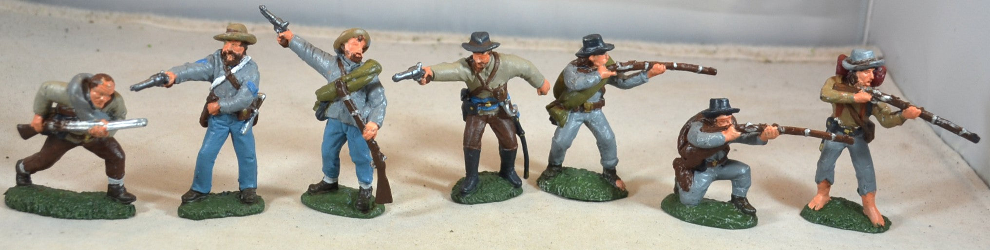 TSSD Painted Confederate Infantry Set #1 7 Pieces – MicShaun's Closet