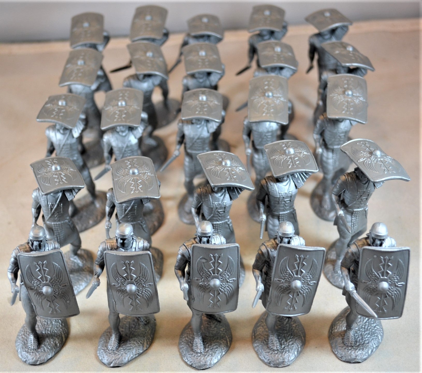 TSSD Roman Testudo (Tortoise) Set #20B Silver – MicShaun's Closet
